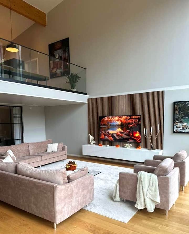 Unmatched Contemporary Villa In Sandviken - Sandviken