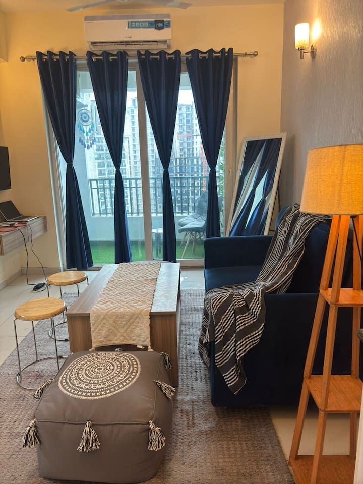 Sticky Homes 1bhk Apartment Noida
High-rise - Noida