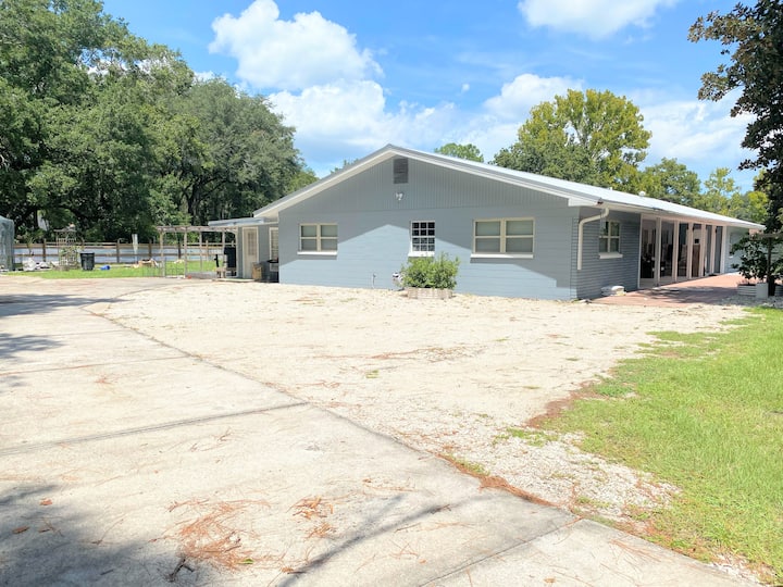 Home Away From Home - Gainesville, FL