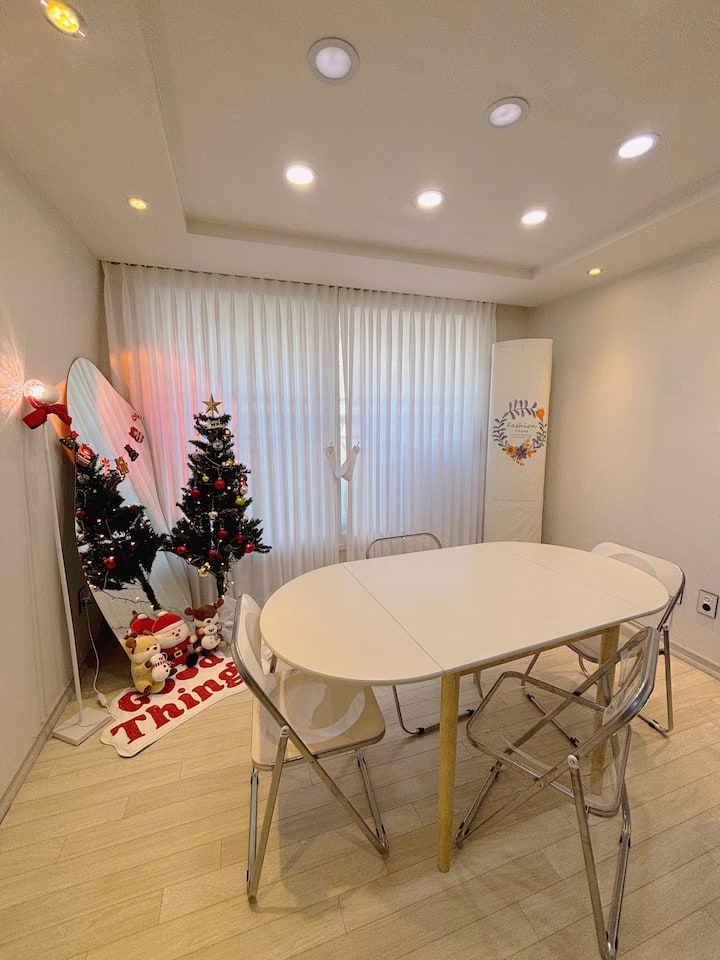 서울 X-mas 연말 모임 리뉴얼 오픈특가 이룸홈 #명동#동대문#경복궁#종로#북한산 - Seoul