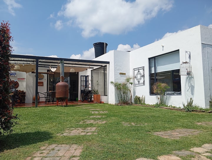 Aparta- Loft Campestre Green Day - Sopó