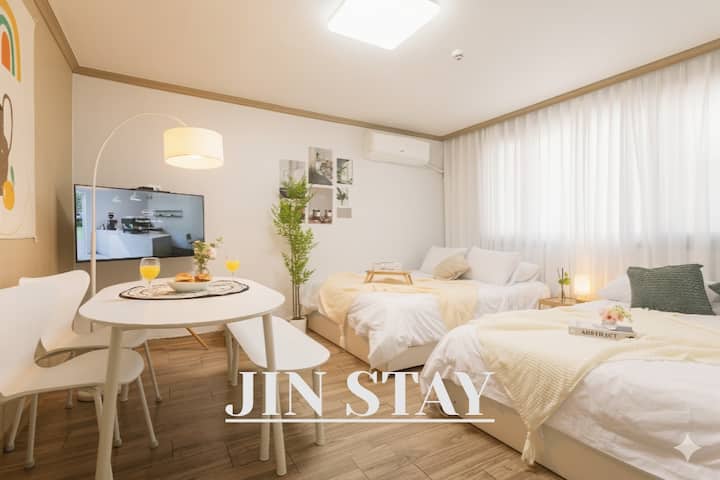 할인이벤트/매일침구교체/무료지정주차/Kt위즈파크차5분/화성행궁/스타필드/경기대/화서역 - Suwon