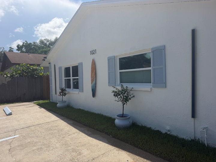Casa Azul B - Largo, FL