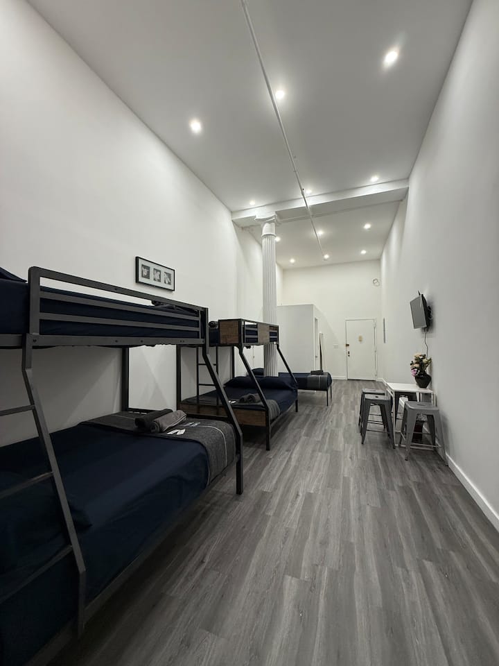 Exclusive Apartment 140 | Half Bathroom - New York