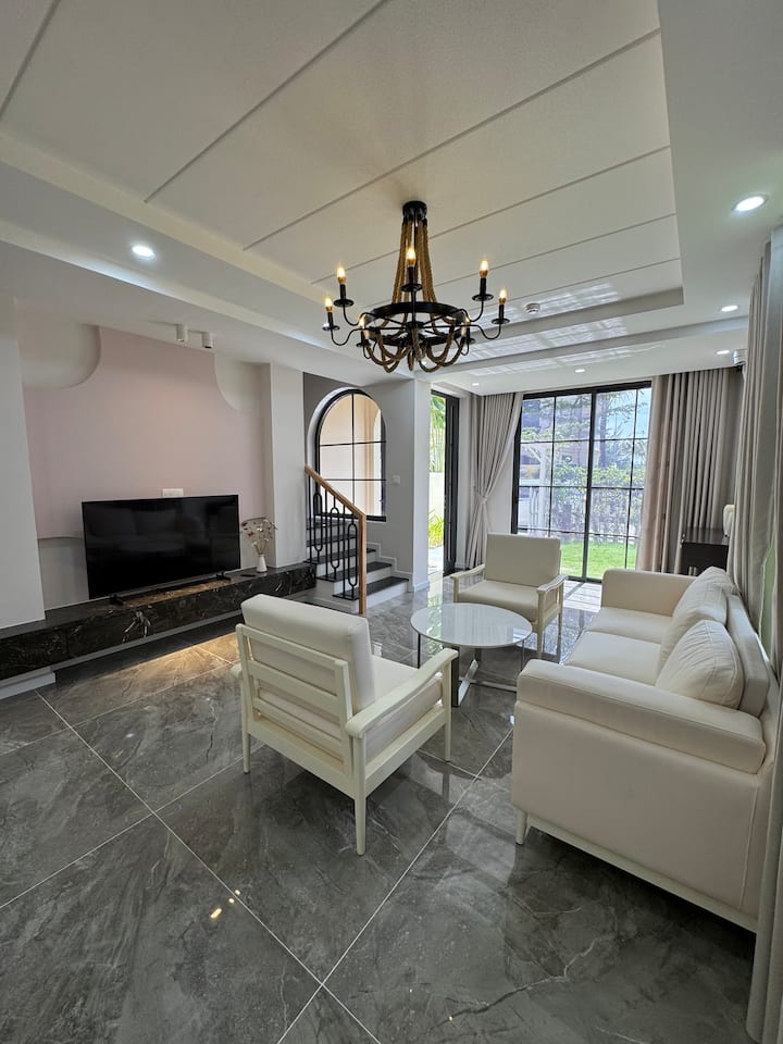 Caca Villa 3 Bedrooms With Public Pool - Phú Quốc