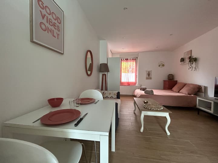 ÉVasion Tranquille Au Cœur De Tours - Studio Cosy! - Tours