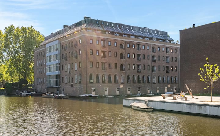Historic Rooftop Apartment With Big Terrace - Amsterdam