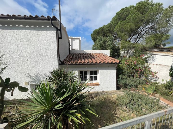 Private Homely Villa In L'escala - Estartit