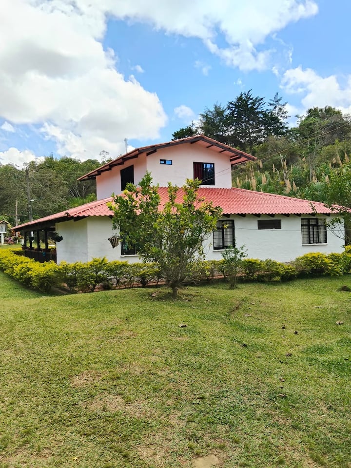 Finca Dubai Un Espacio Para Descansar - Cali