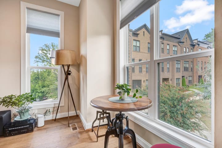 New! Fairfax Easy Living - Fairfax