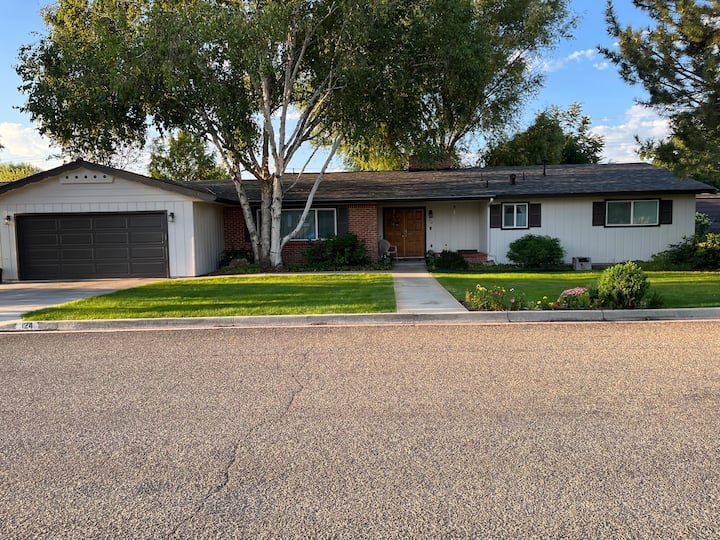 Rudolph Retreat For The Whole Family - Caldwell, ID