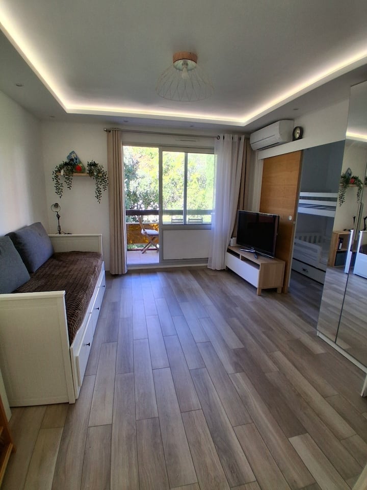 Studio Cap D Agde
A Quelques Pas Du Centre Port - Marseillan