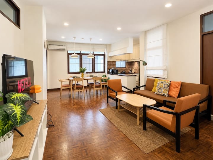 Sleep4 | Thonglor | Gated Compound | Free Parking - Bangkok