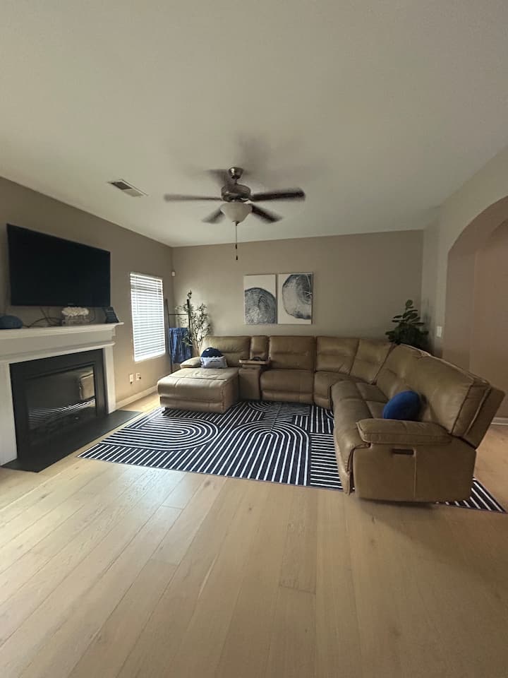 Quiet & Relaxing 3br Home 10 Mins From Atl Airport - Union City, GA