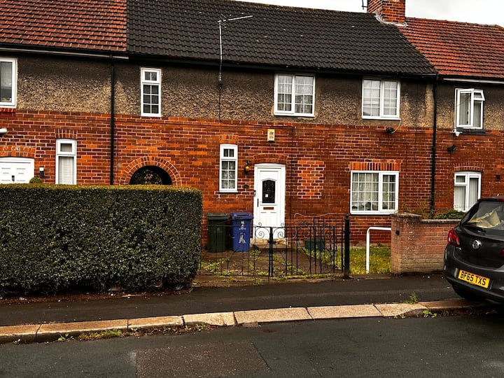 Warm, Family Home. Best Value In Doncaster. - Doncaster