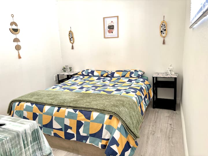 Private Flatlet B - Goodwood
