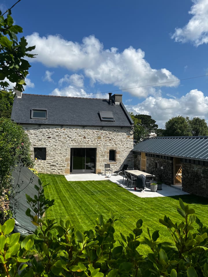 Charmant Corps De Ferme - Proche De La Mer - Plougonvelin