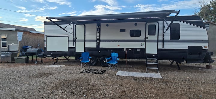 Weekend Getaway. - Roswell, NM