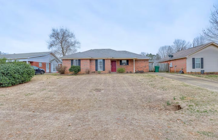 Foxdale Hollow - Millbrook, AL