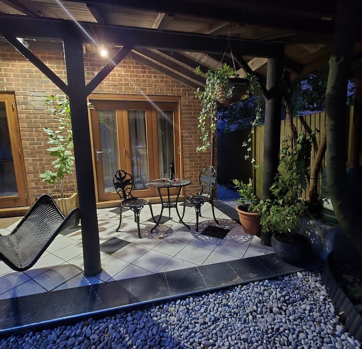 Private, Cozy Annexe With Garden Access - Eynsford Castle