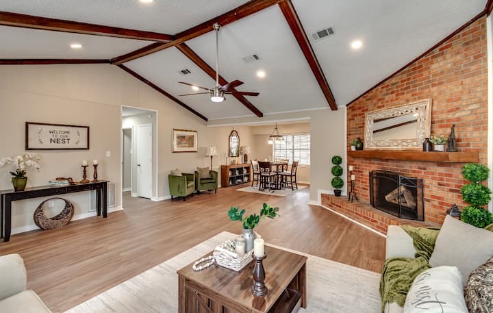 Southern Charm With Southern Hospitality - Jackson, MS