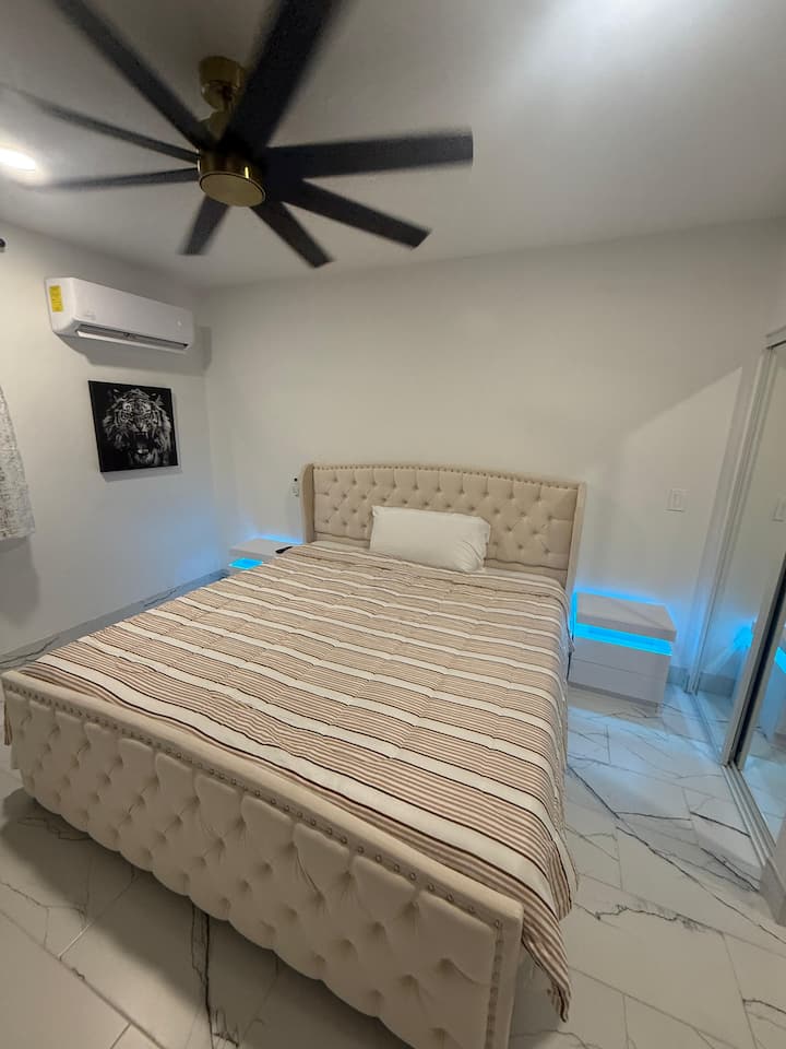 Affordable Private Studio Near Las Vegas Strip. - Las Vegas, NV