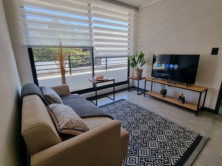 Nuevo: 2 Dorm, 2 Baños Y Estacionamiento - Concepción