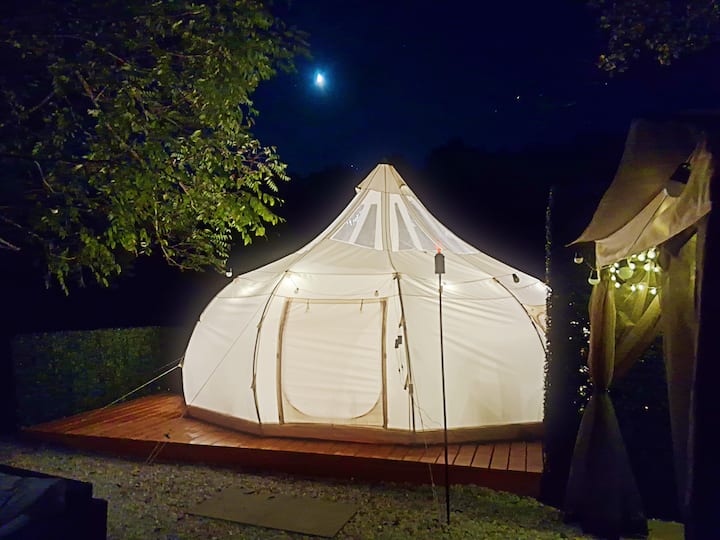 Starlit Riverfront Glamping Suite| Ac + Wifi+games - Lake of the Woods, VA