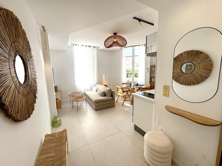 Appartement 2 Chambres Rénové Et Décoré à Cannes - Cannes