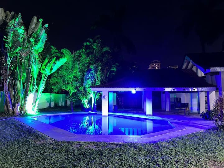 Casa 50 Hóspedes Acesso A Pé Para A Praia - Recreio