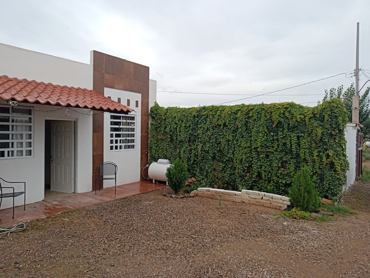 Casa Colibrí. Bonita Y Acogedora Casa Muy Privada. - Douglas, AZ