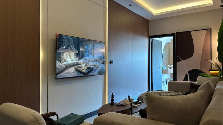 Modern 1br Apt • Living Room • Kitchen •Code Entry - Riyadh