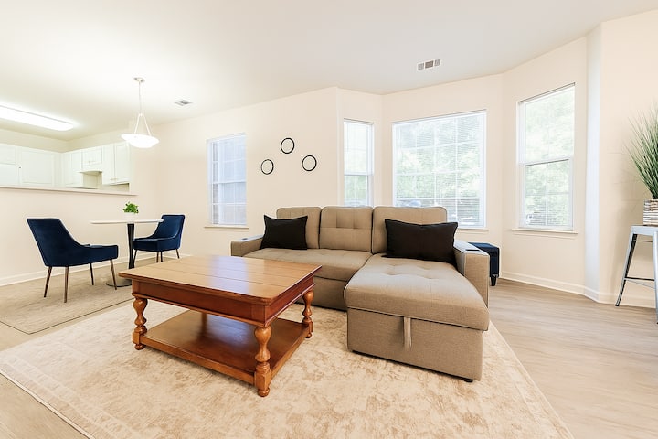 Tyson’s 1st Flr Easy Check-in & Access Lux 1br Apt - 費爾法克斯