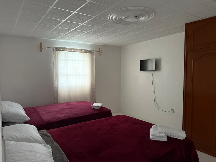 Hospedaje Familiar A4 Cvazquez, Calle 1. - Pachuca