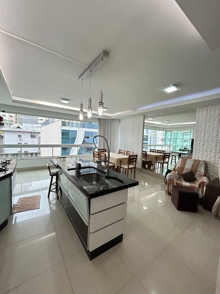 Apartamento Na Meia Praia - Itapema