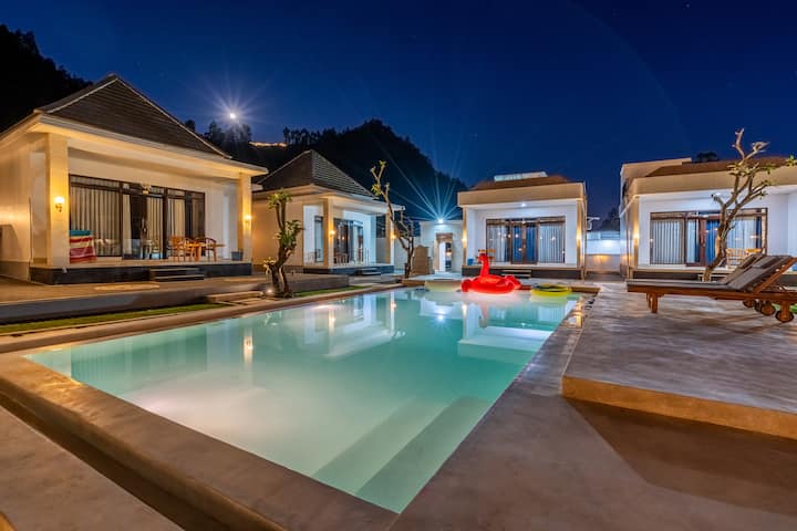 Batur Bed & Breakfast With Pools & Volcano View - Kintamani