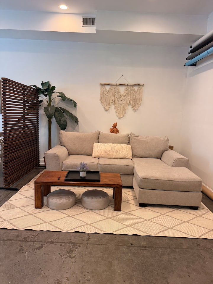 New River West Urban Oasis-prime Location - Lincoln Park - Chicago