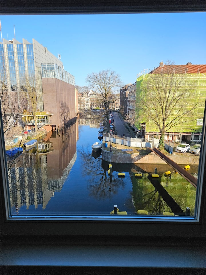 Apartment Downtown W/terrasse. View To Canal - Ámsterdam