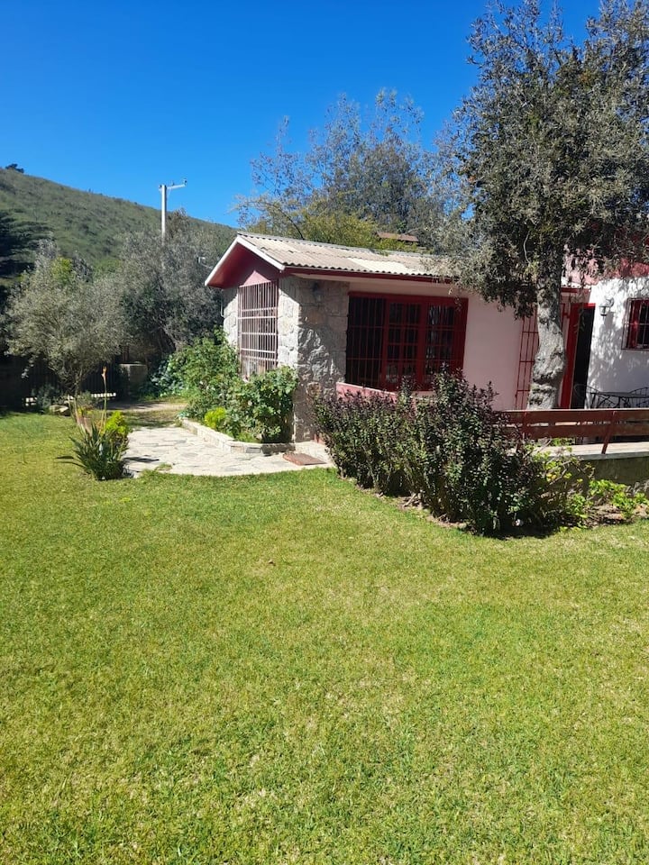 Linda Casa Con Gran Jardín - Playa De Algarrobo - Algarrobo