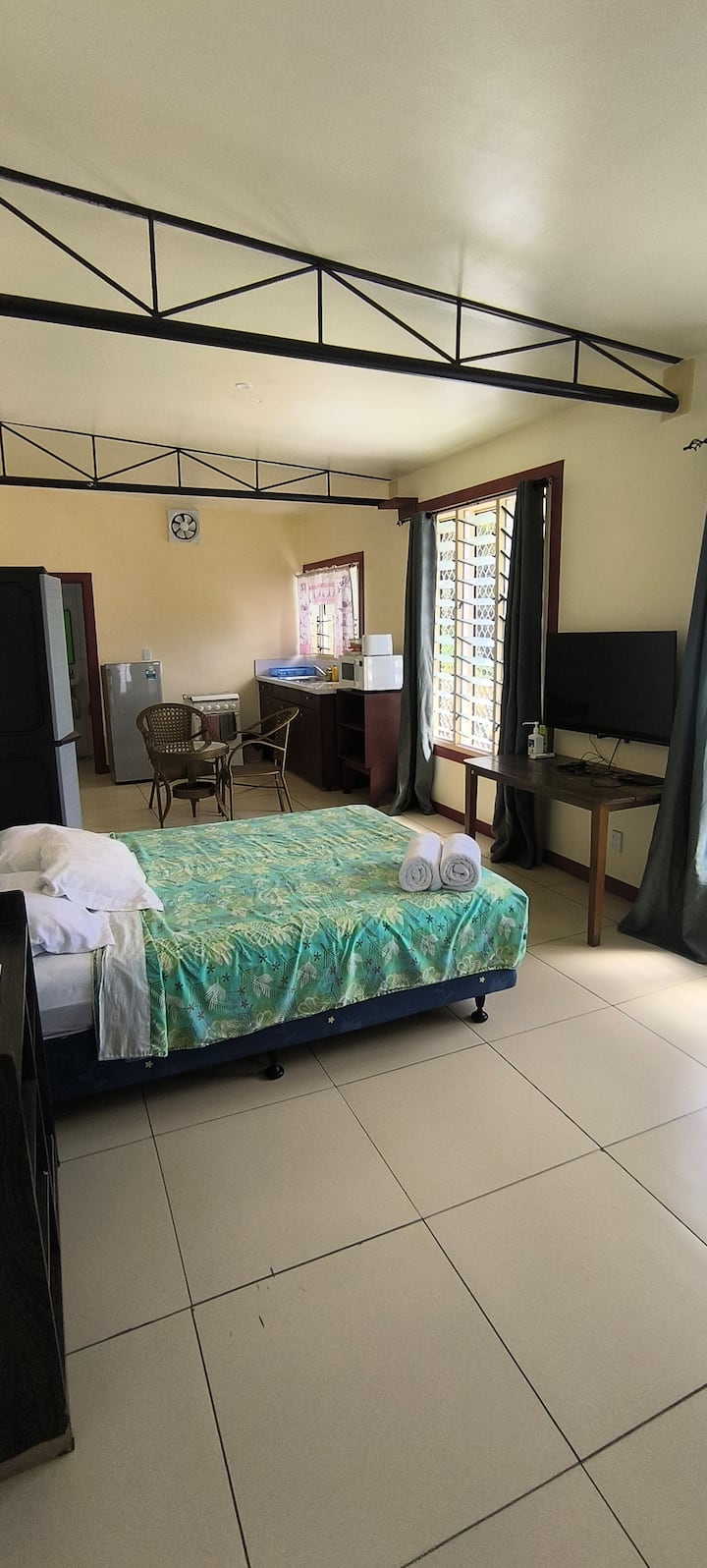Private Studio: 2nd Floor | Near Hospital 600m - Apia