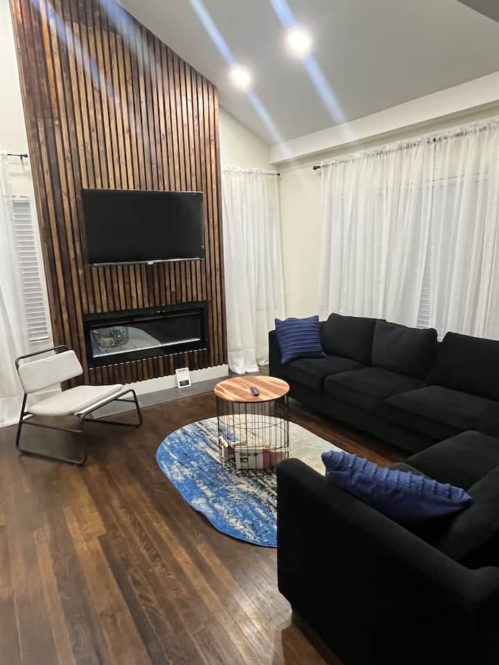 Cozy Corner - Newly Updated - Raleigh, NC