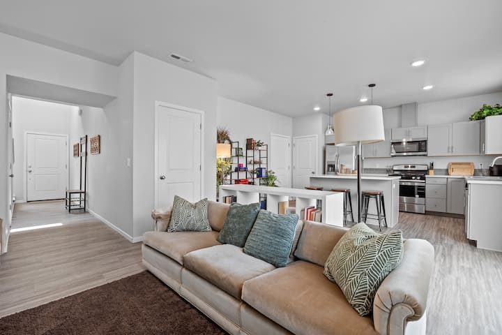 West Pasco Townhouse - Pasco, WA