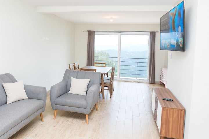 Modern 3-bedroom Apartment With King Size Bed - Guatemala City