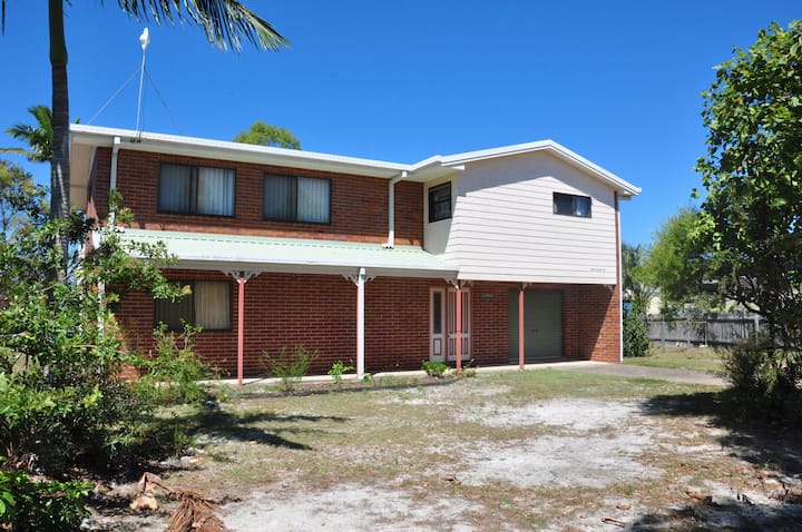 Dunnwell - Rainbow Beach. Pets Welcome - Rainbow Beach