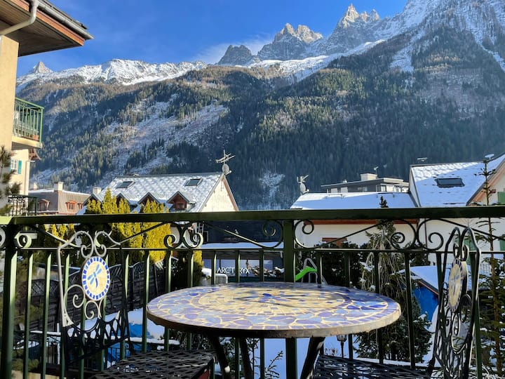 Downtown Chamonix Studio • Stunning Mountain View - 샤모니