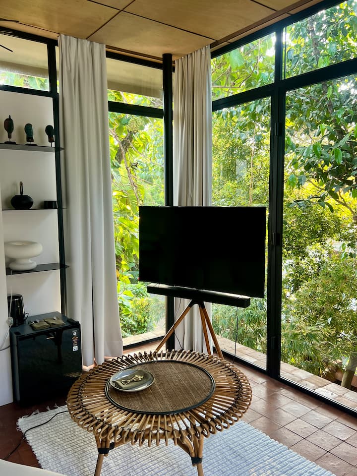 Green Gem/loft-style Apartment/7 Min Walk To Beach - Seminyak