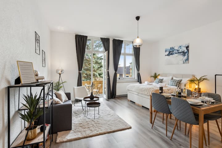 Ruhige Oase Mit Gartenblick – Stadtnah & Charmant - Magdeburg