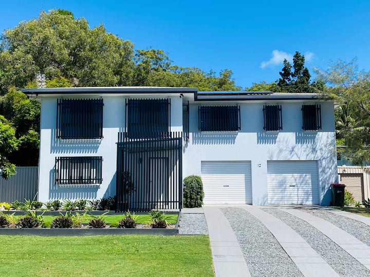 Rainbow Stairs - Rainbow Beach. Aircon.wi-fi - Rainbow Beach