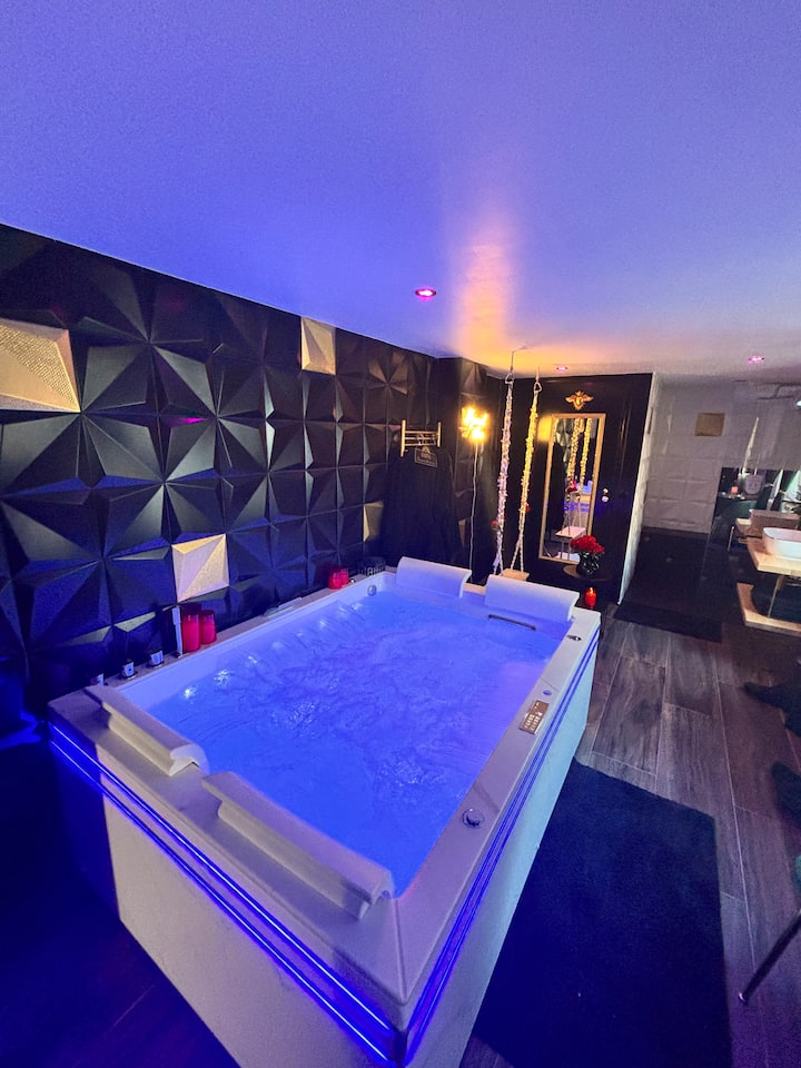 Maison Love Room Avec Spa Et Extérieur Privé - Plailly