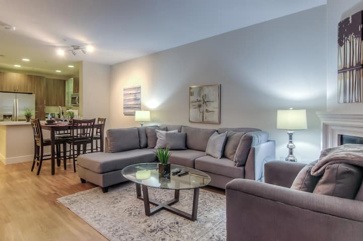 Bright & Comfy Studio | Pasadena At Your Doorstep - Pasadena, CA